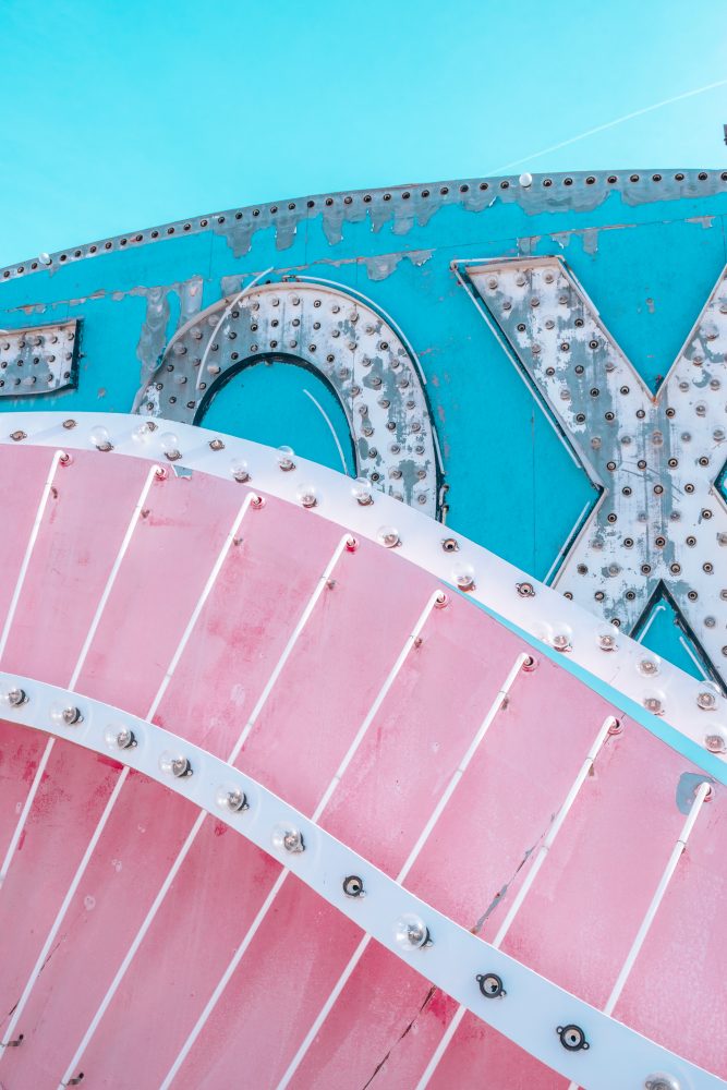 21 Photos To Inspire You To Visit The Neon Museum in Las Vegas, Nevada ...